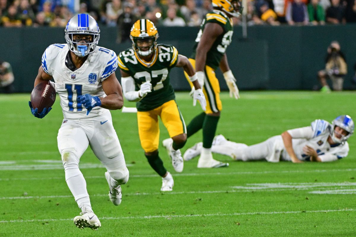 Grading Packers’ Blowout Loss to Detroit Lions - Sports Illustrated ...