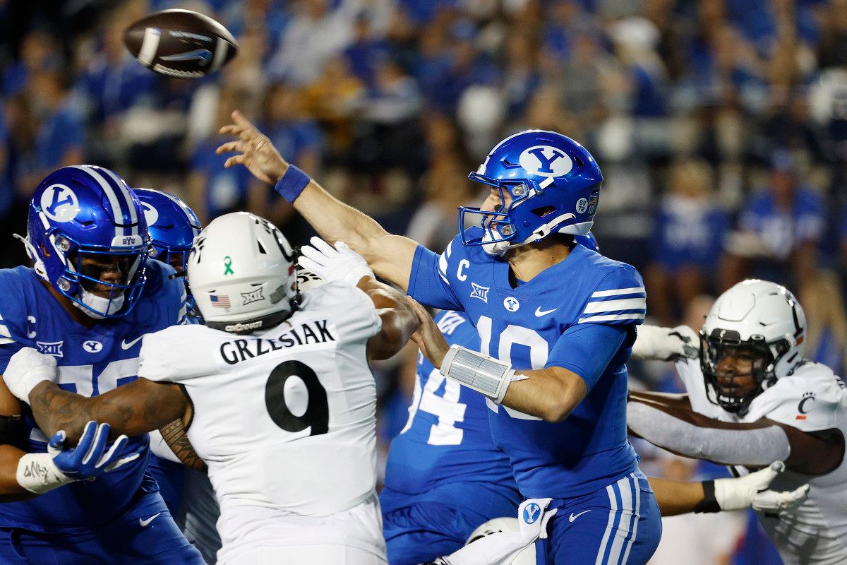 Final Huddle: BYU Explodes on UC Football in 35-20 Victory - All Bearcats