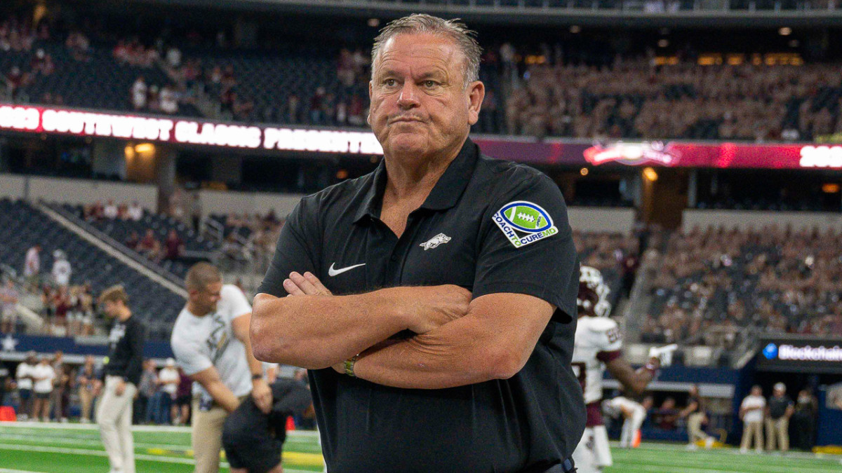 Hog Fans Were Promised This Would Never Happen Again - Sports ...