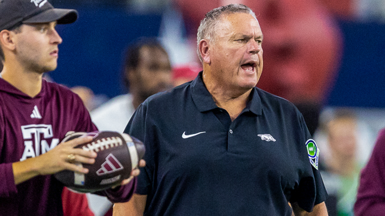 Sam Pittman hoping Razorbacks can salvage sagging season in Oxford ...