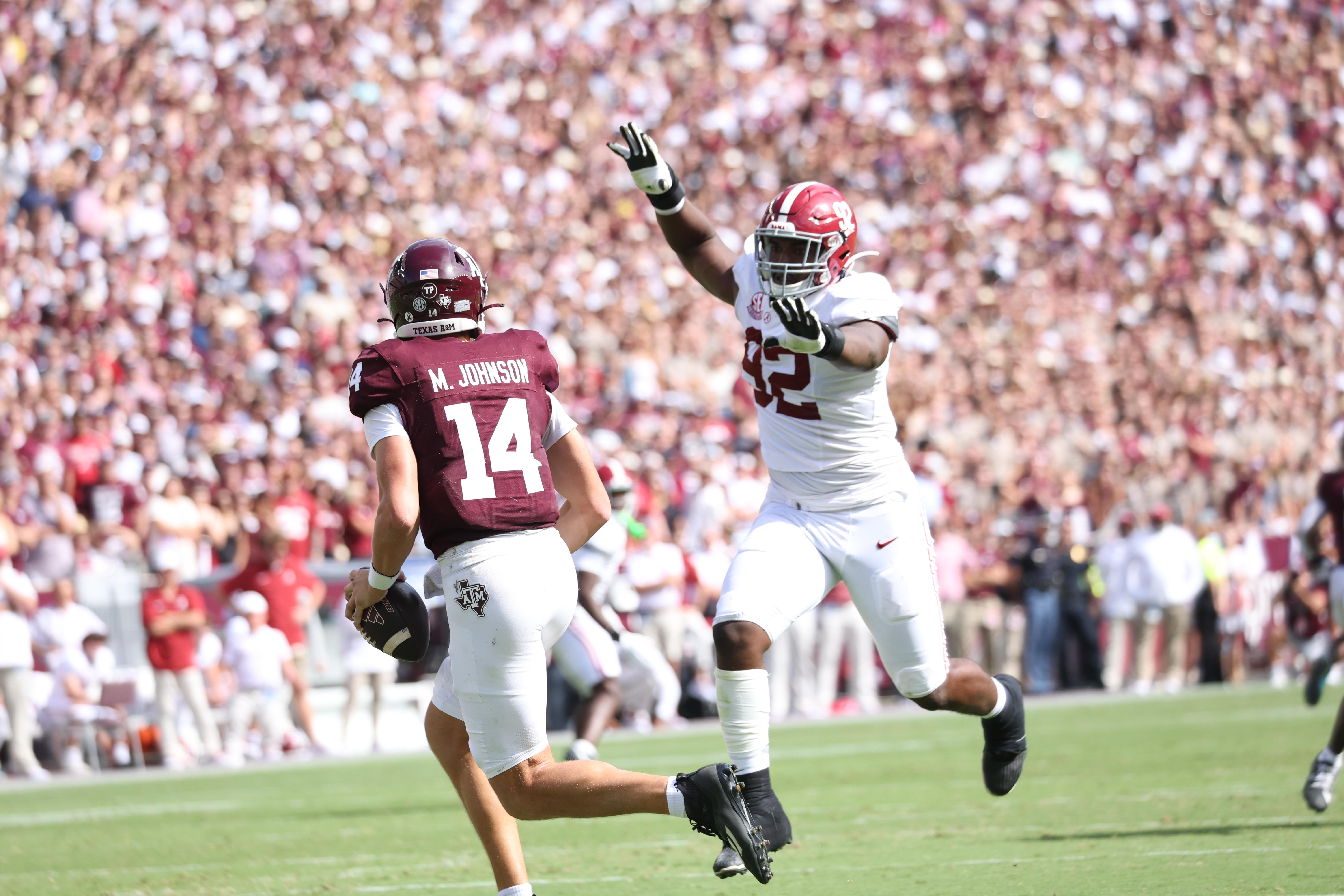 Two Alabama Players Earn SEC Weekly Honors for Performance Against ...
