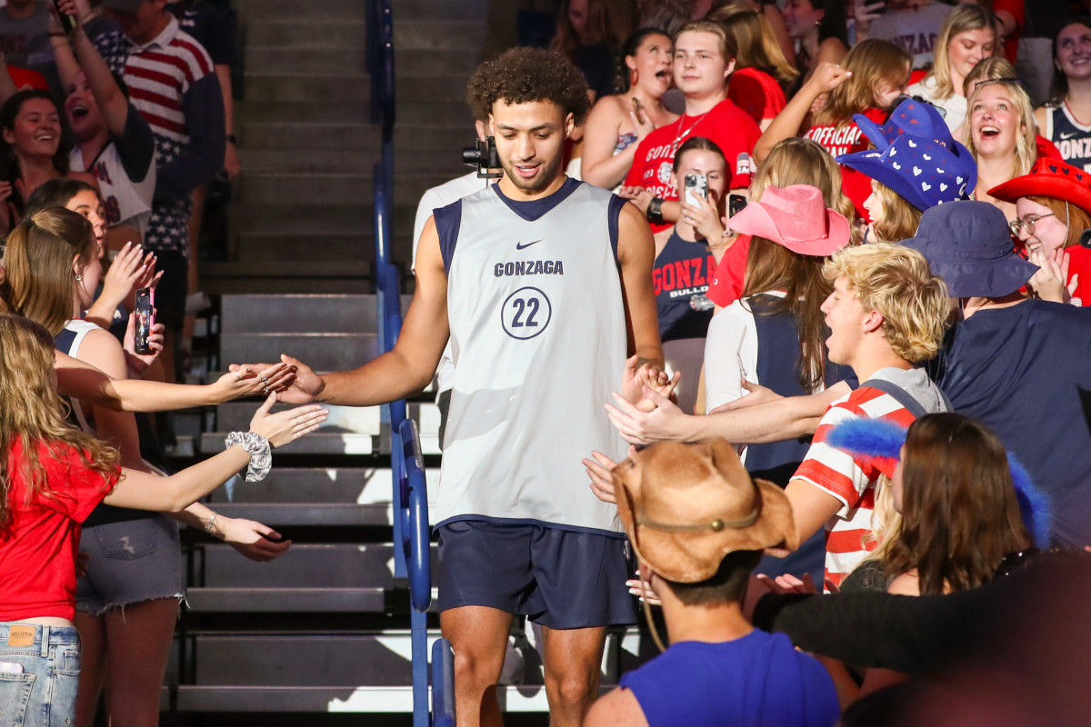 Photos: Gonzaga basketball fans get first look at revamped team during Kraziness in the Kennel ...