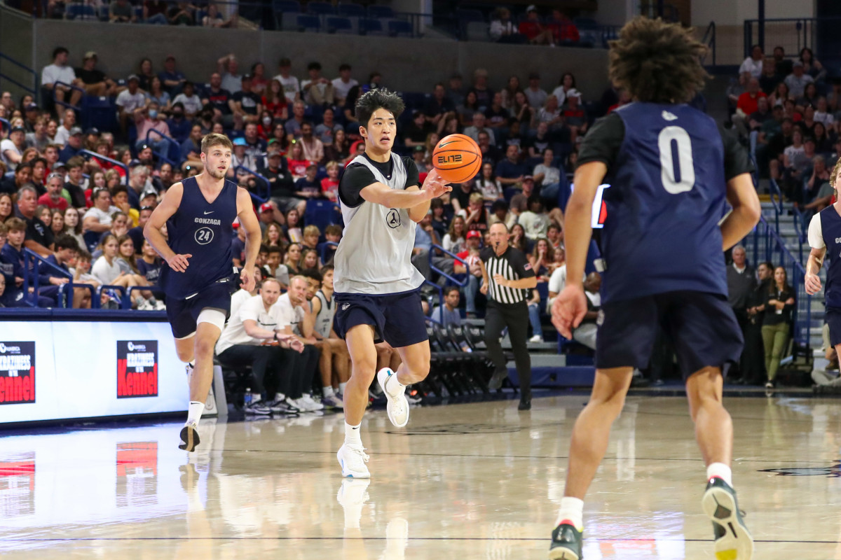 Photos: Gonzaga basketball fans get first look at revamped team during ...