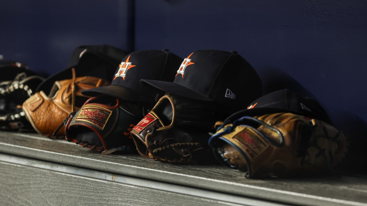 Houston Astros Shake Up Front Office in a Big Way on Monday - Fastball