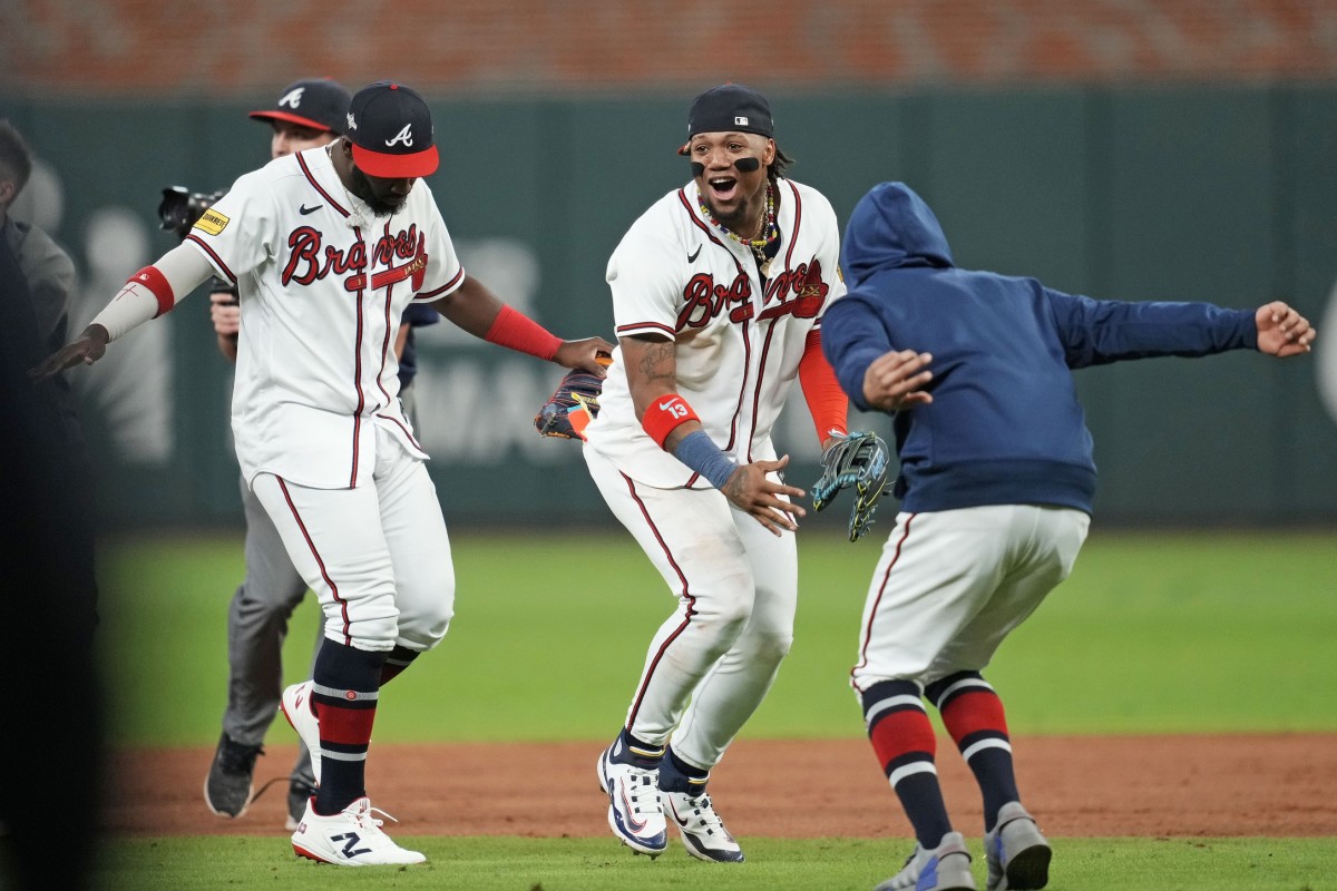 An Incredible Note About the Braves' Game-Ending Double Play in Game 2 ...