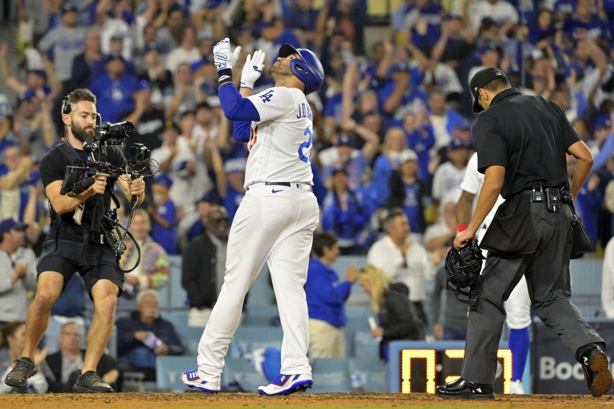 Los Angeles Dodgers' Veteran Slugger Joins Rare All-Time Company with ...