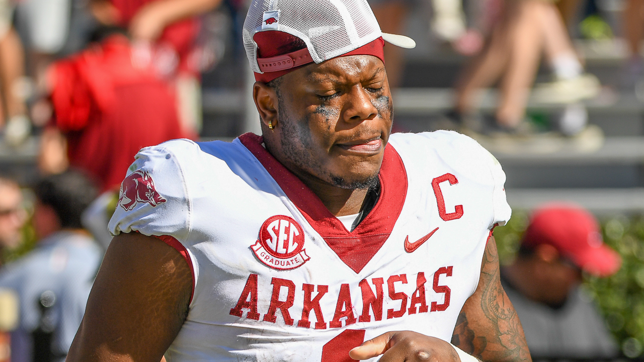 Are KJ Jefferson's shoulders big enough to carry Razorbacks to bowl ...