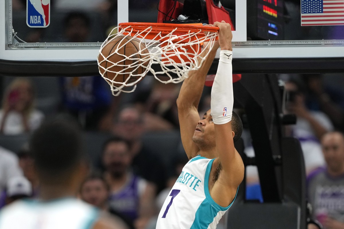 Bryce McGowens Helped Off Floor with Ankle Injury - Sports Illustrated ...