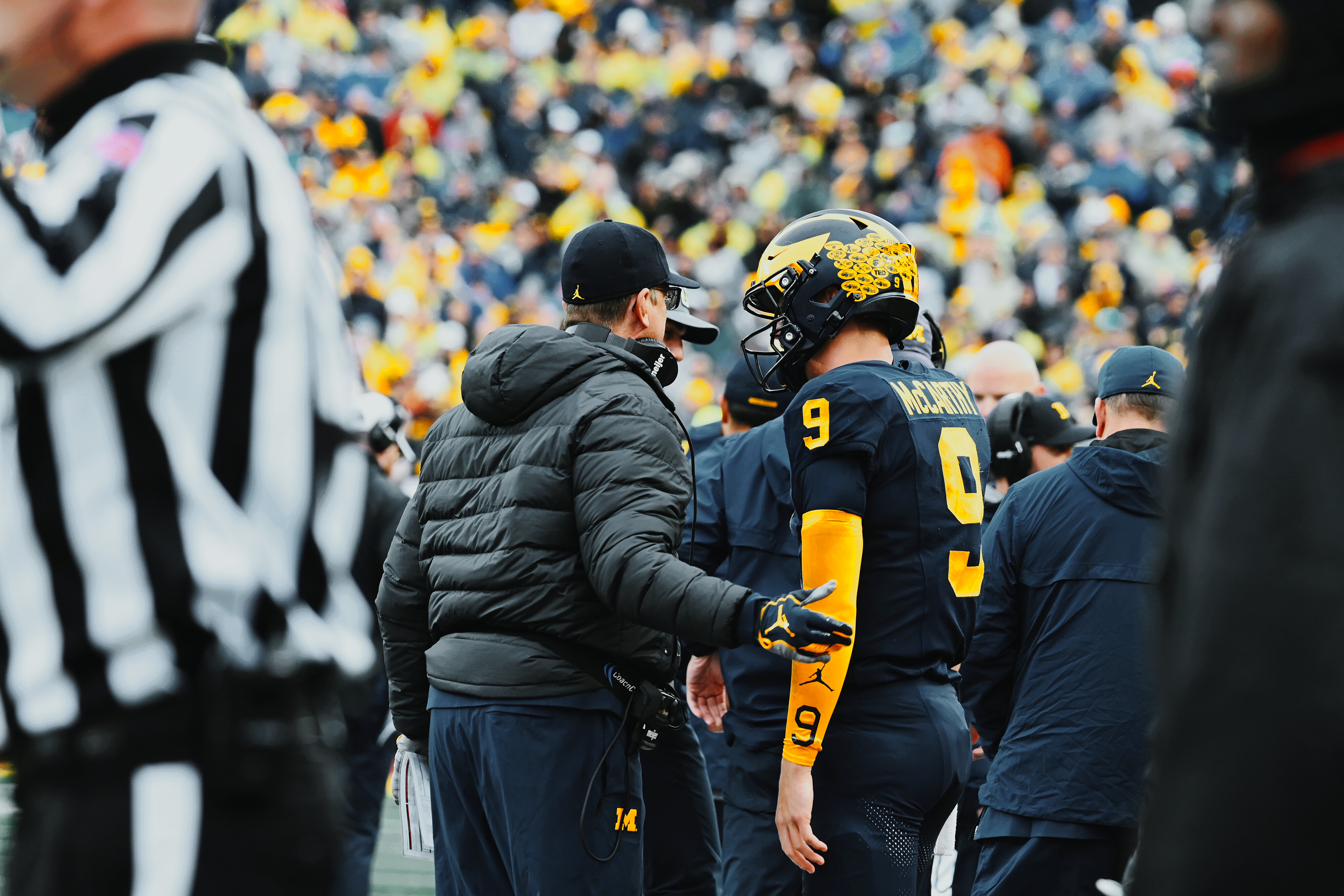 Michigan football QB J.J. McCarthy earned Big Ten Offensive Player of ...