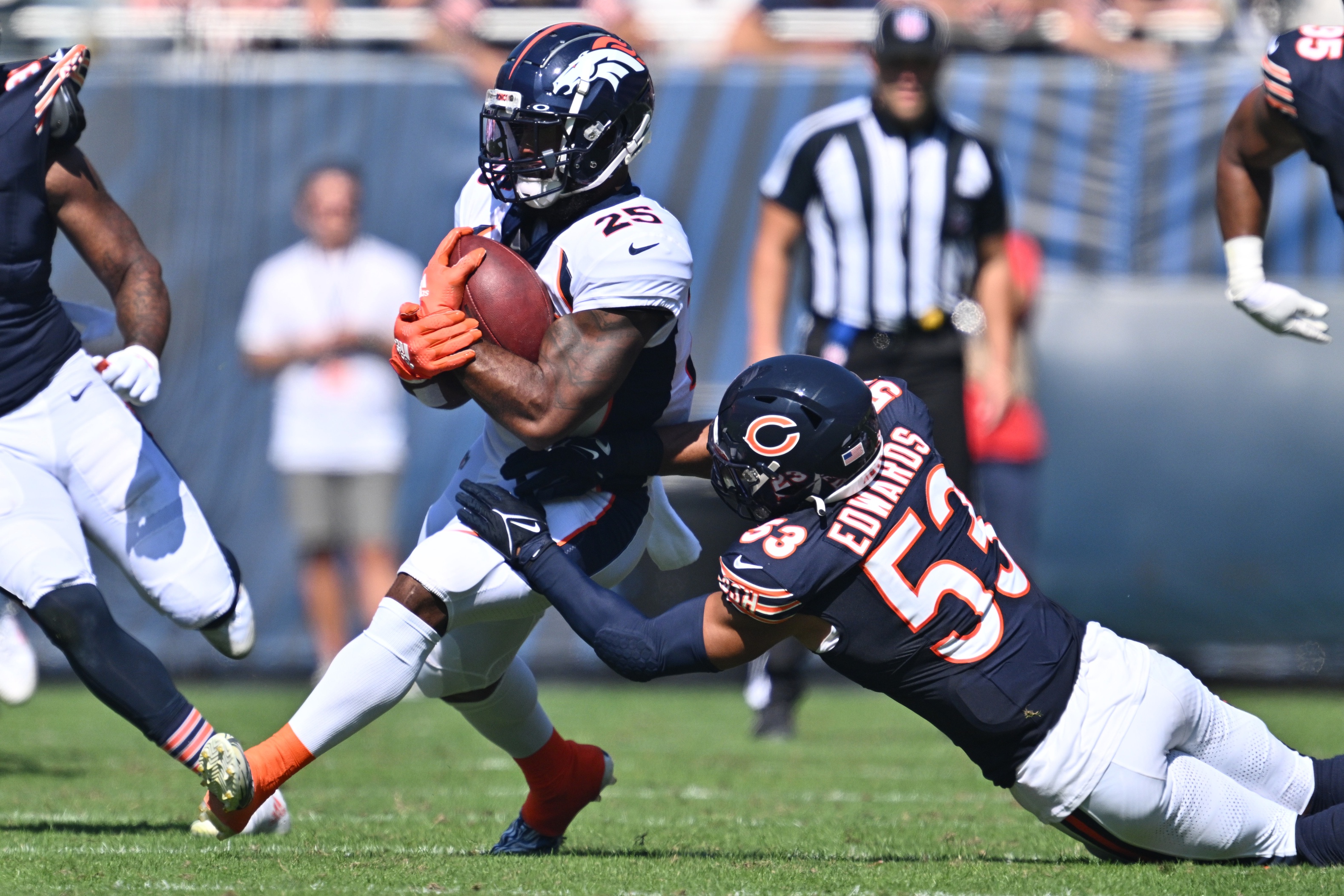 Las Vegas Raiders to face Chicago Bears' top defender TJ Edwards ...