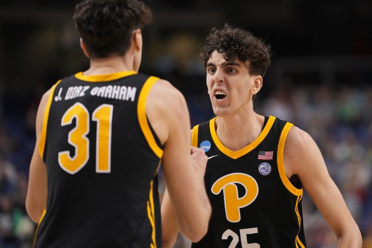 Pitt Panthers' Diaz Graham Twins Detail Weight Gain Journey - Sports ...
