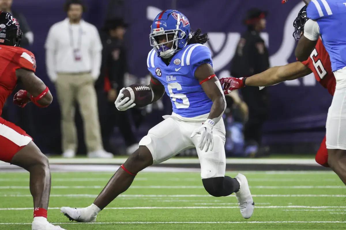 Sean McVay Hesitant to Name Zach Evans Los Angeles Rams' Starting ...