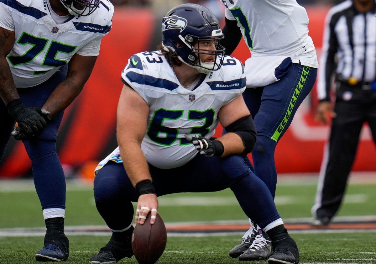 Seattle Seahawks List 5 Players Questionable vs. Arizona Cardinals ...