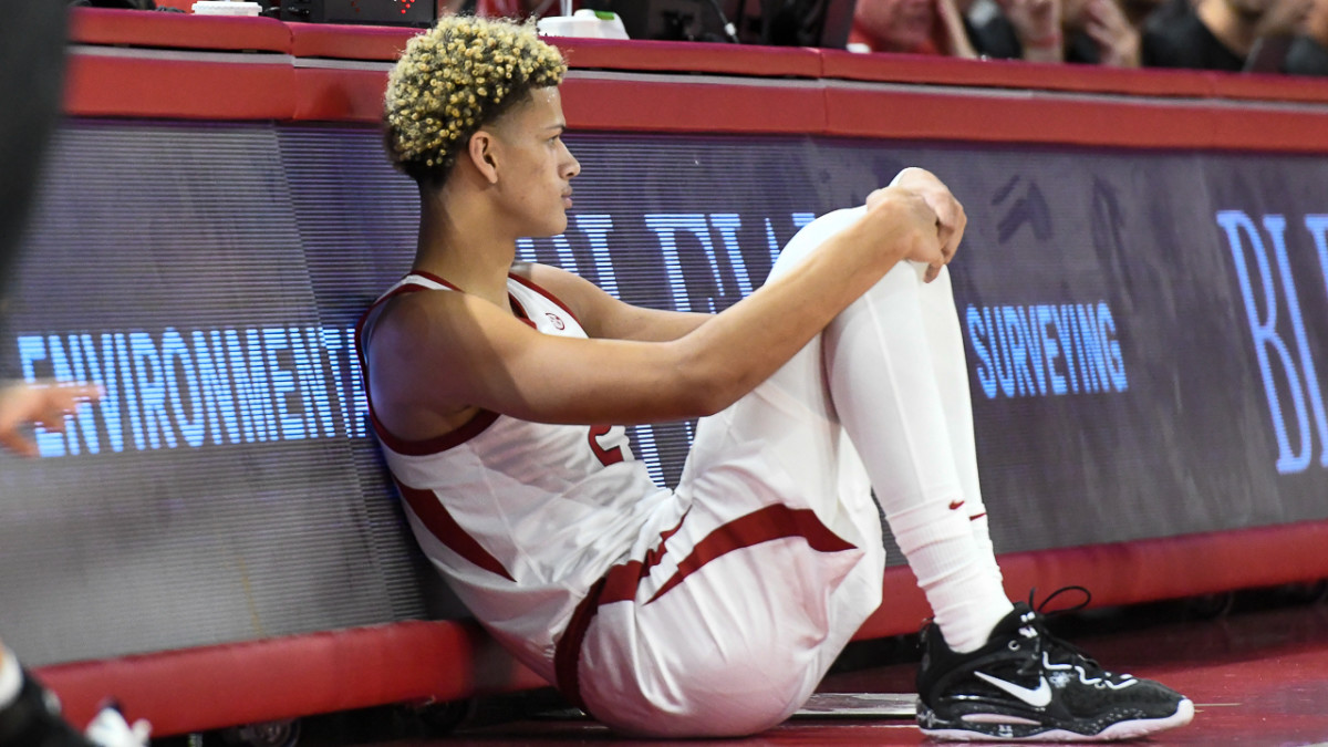 Razorbacks get Trevon Brazile back, but Jalen Graham sits out ...