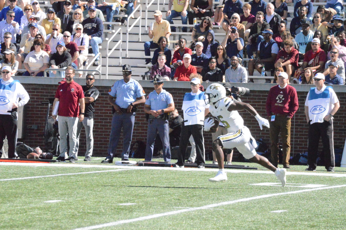 Buster Faulkner Wants the Yellow Jackets Passing Attack To Be More ...