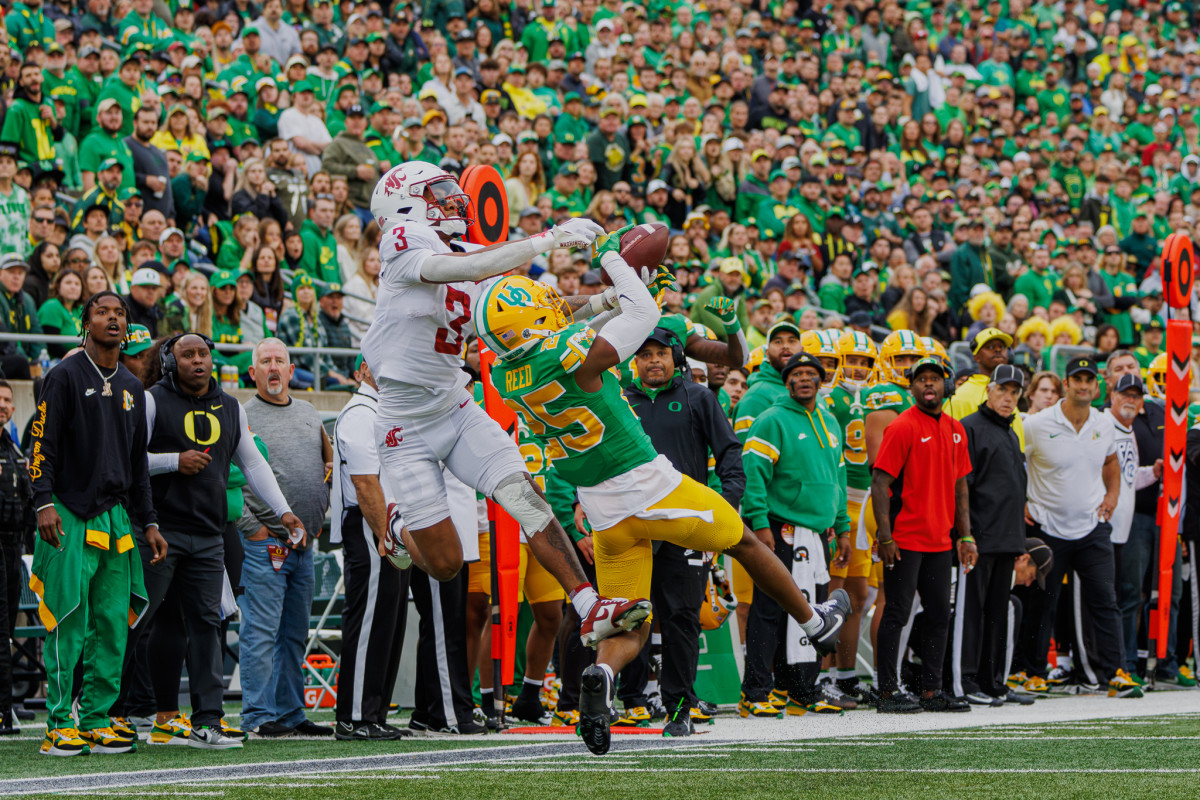 Oregon Football: Photos From No. 9 Oregon Ducks' 38-24 Win Over ...