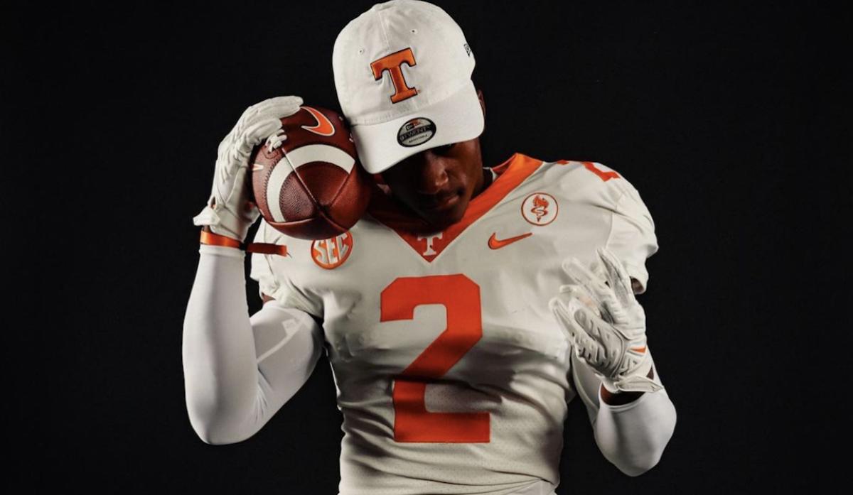 Justin Baker Commits To Tennessee Football - Sports Illustrated Tennessee Volunteers News ...