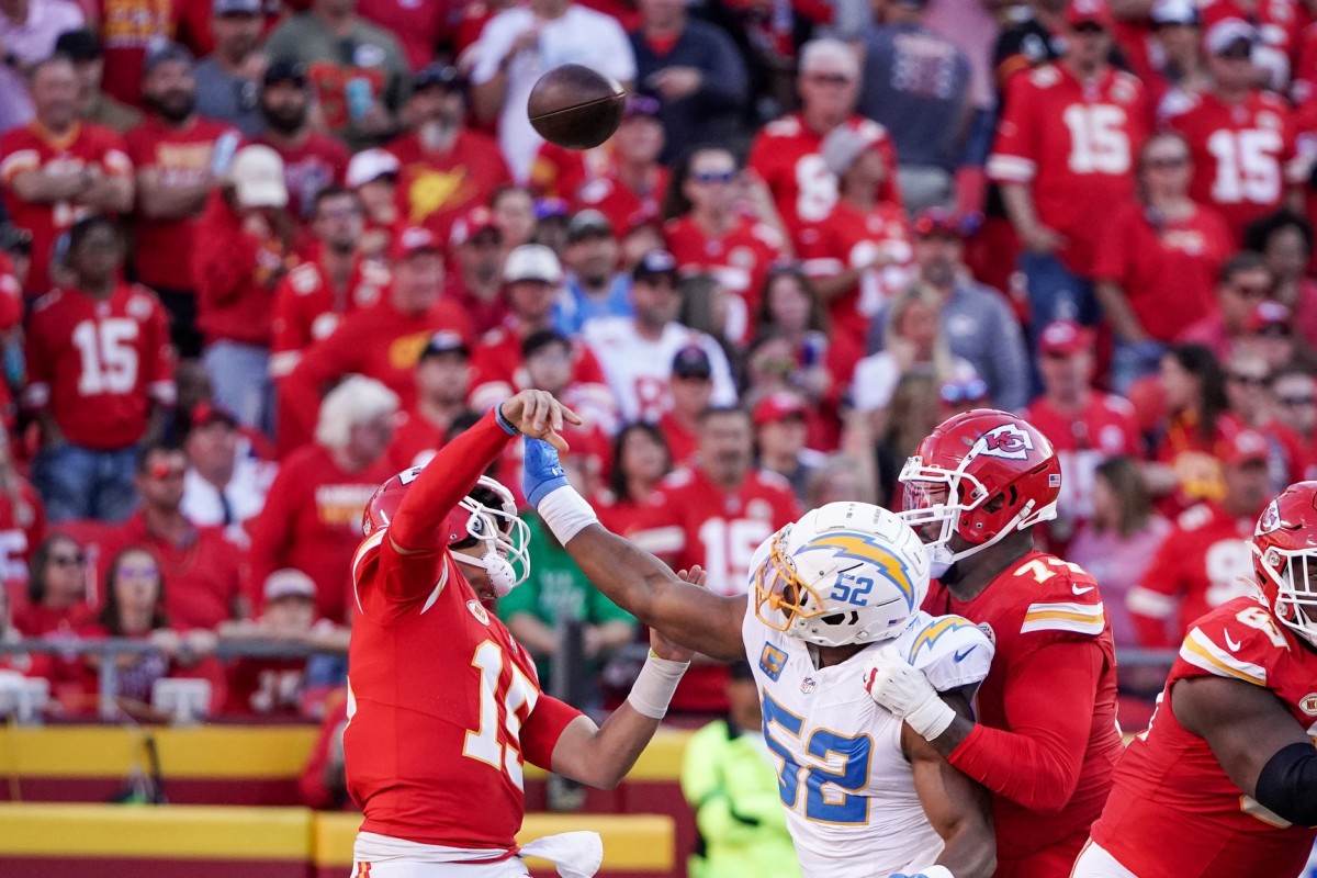 Chargers News: Future Hall Of Fame Bolt Praised For Vintage Season ...