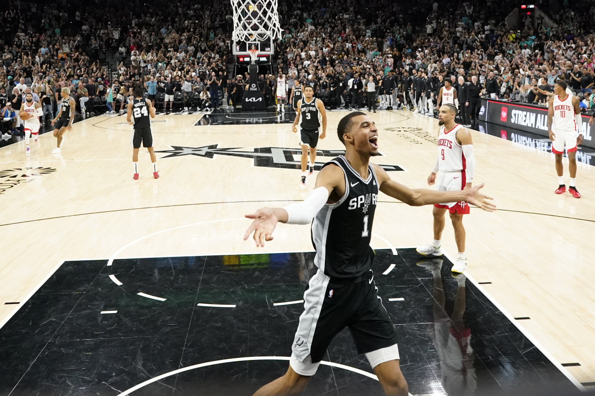 Victor Wembanyama Notches 1st Career Win, San Antonio Spurs in OT vs. Houston Rockets - Sports ...