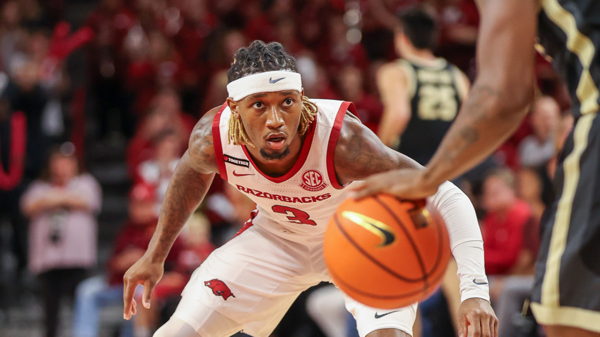 Experienced transfers bringing shooting, balance to Razorbacks - Sports ...