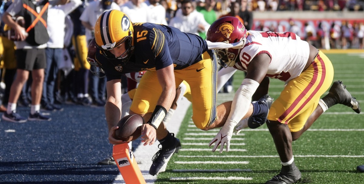 Cal Football: Fernando Mendoza Continues to Show the Bears Have an ...