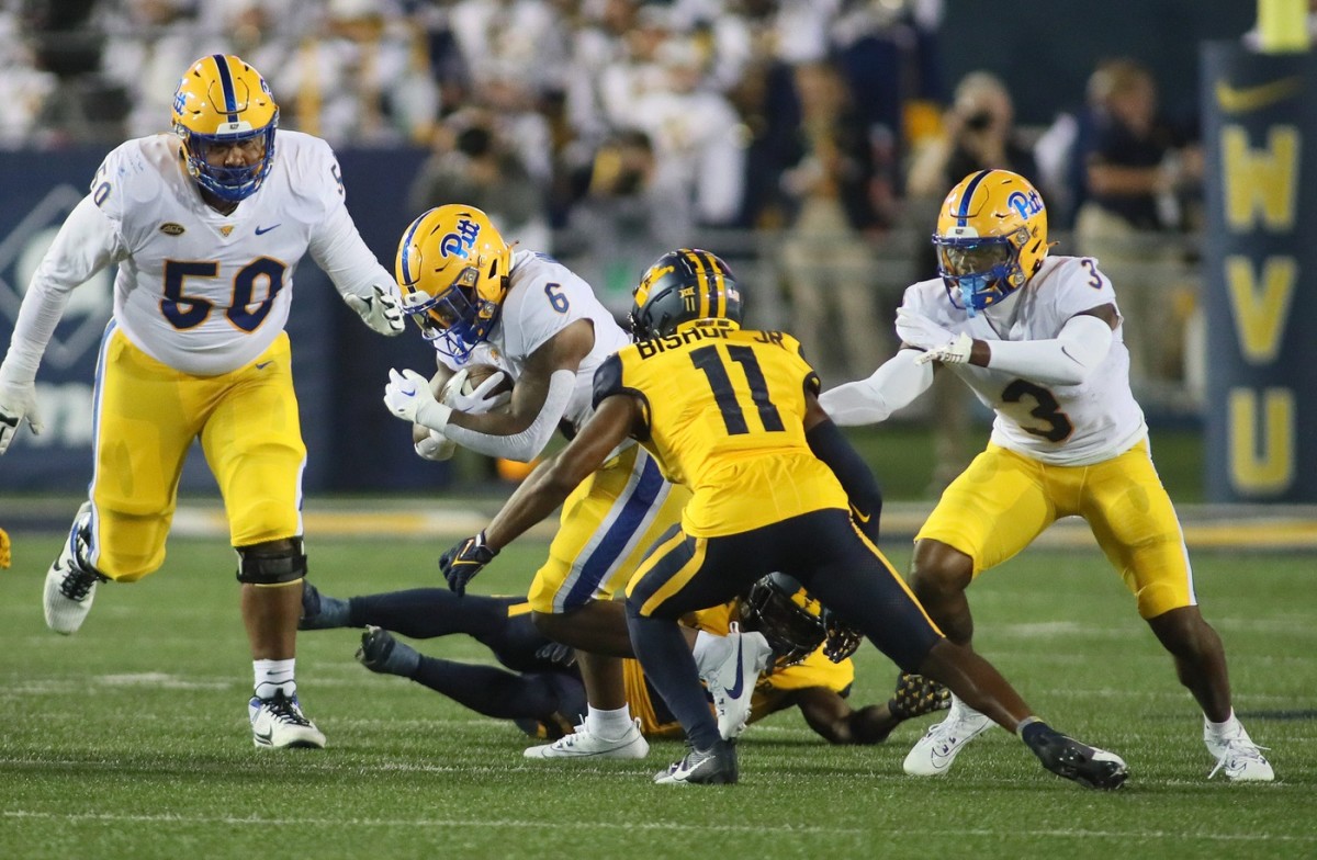 Bishop Earns Big 12 Defensive Player and Co-Newcomer of the Week - Sports Illustrated West ...