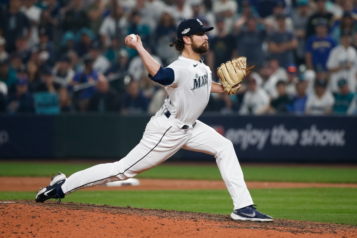 Seattle Mariners Lose Popular and Useful Reliever in Waiver Claim ...