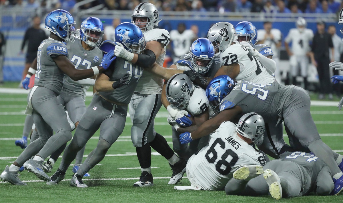 Raiders' OC Bo Hardegree Before the Giants - Sports Illustrated Las ...