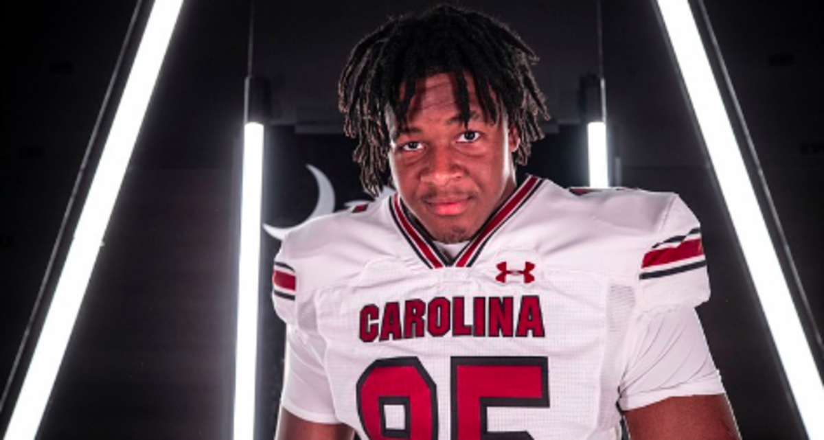 South Carolina Football Loses Logan Brooking To Clemson Tigers - Sports ...