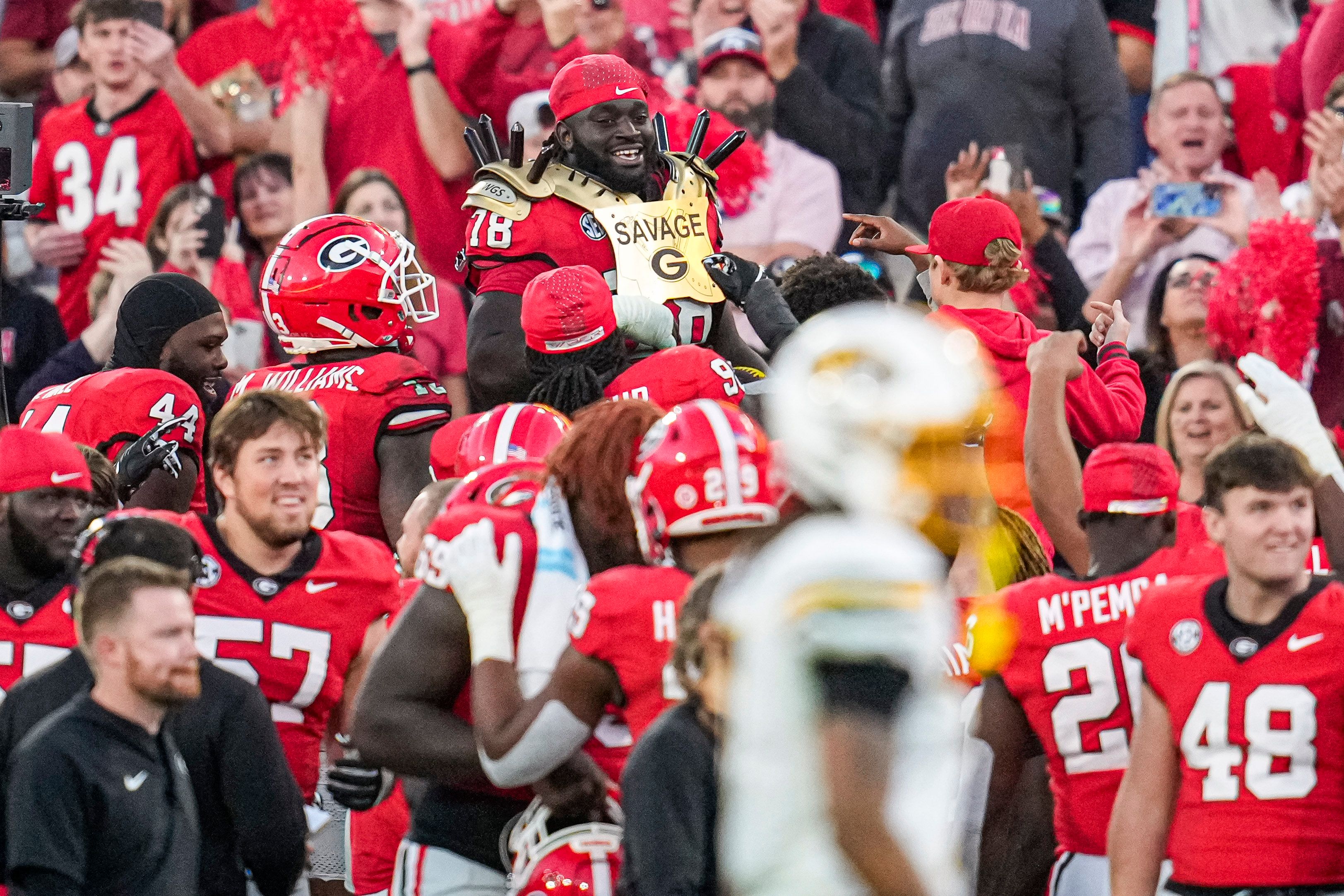 Two Georgia Bulldogs Earn SEC Player of the Week Awards For Week 10 ...