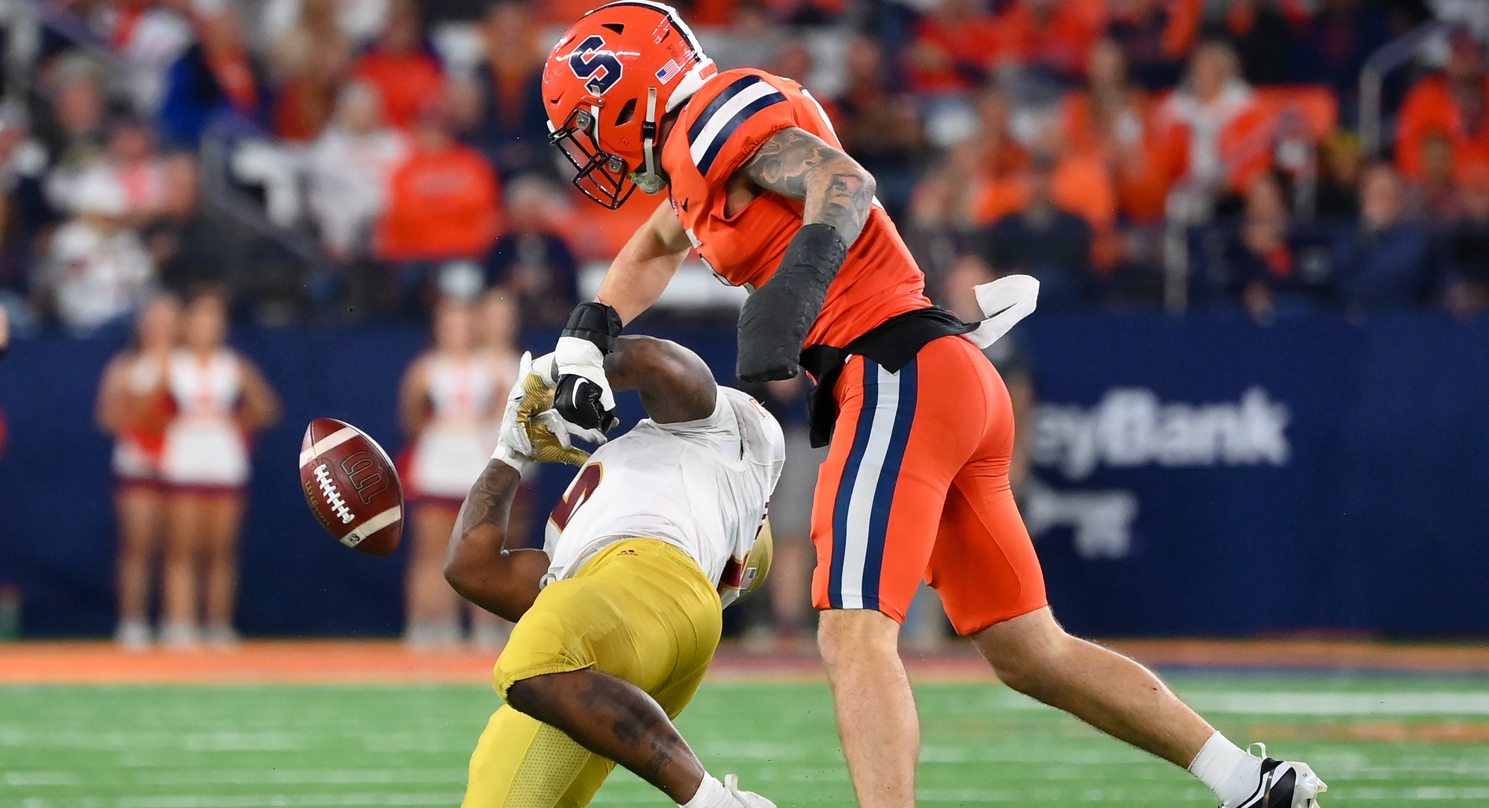 Justin Barron Announces Return to Syracuse For 2024 Season - Sports ...