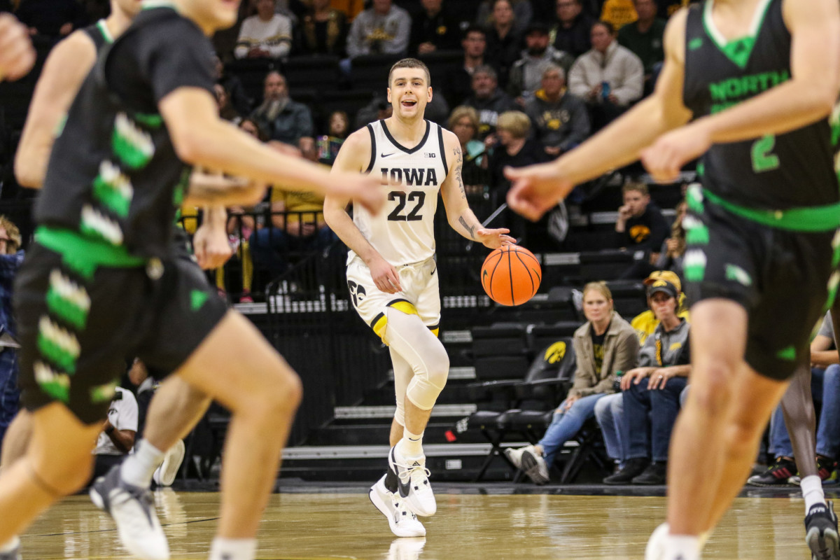 Hawkeyes Overwhelm Alabama St. - Sports Illustrated Iowa Hawkeyes News ...