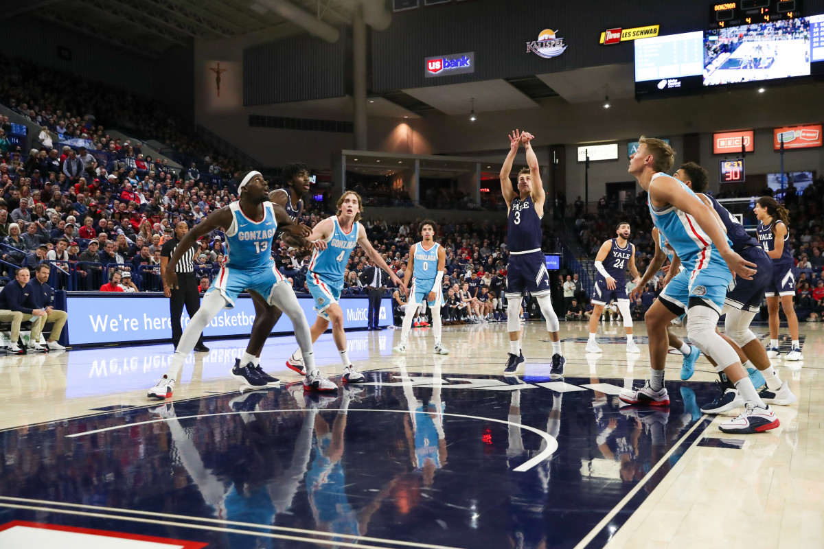 Photos: Gonzaga men's basketball wears Nike N7 uniforms in 2023-24 ...