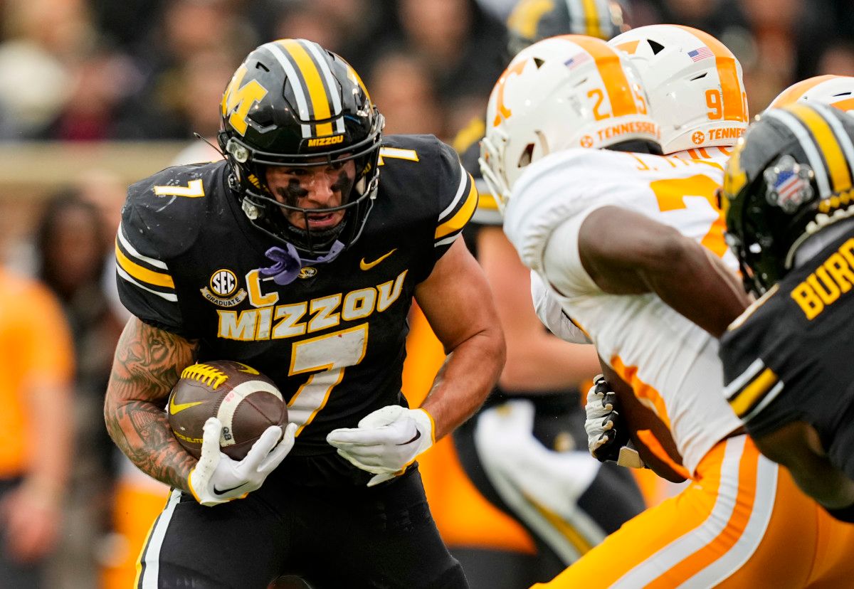 Tennessee Football Halftime Report: @ Missouri Tigers - Sports ...