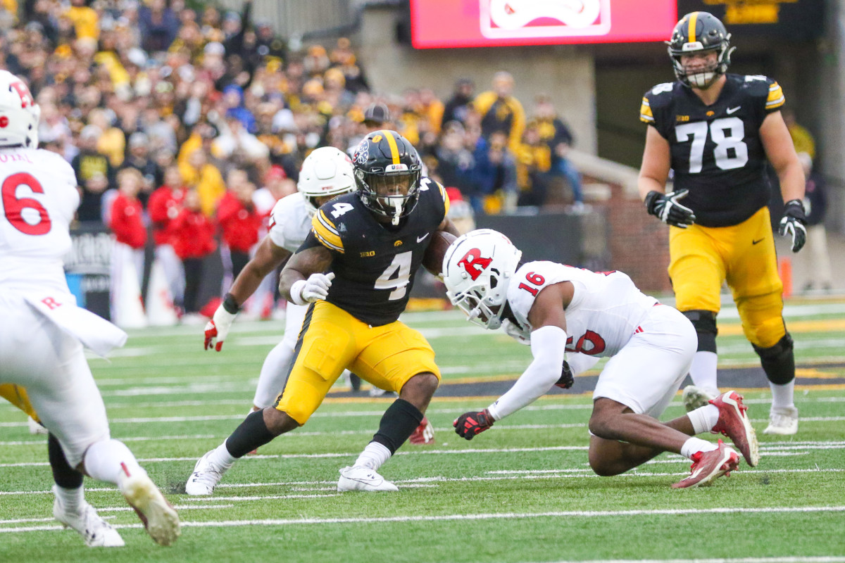 Iowa Football Shuts Down Scarlet Knights - Sports Illustrated Iowa ...