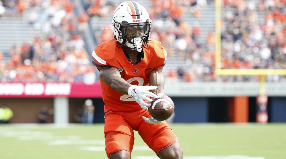 Virginia’s Perris Jones Undergoes Spine Surgery After Scary Hit at ...