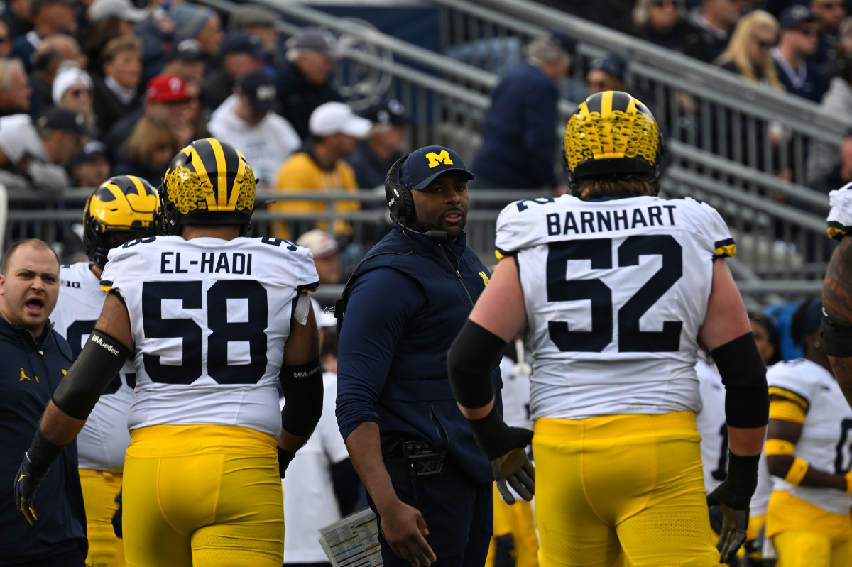 Michigan football offensive line a semifinalist for the Joe Moore Award ...