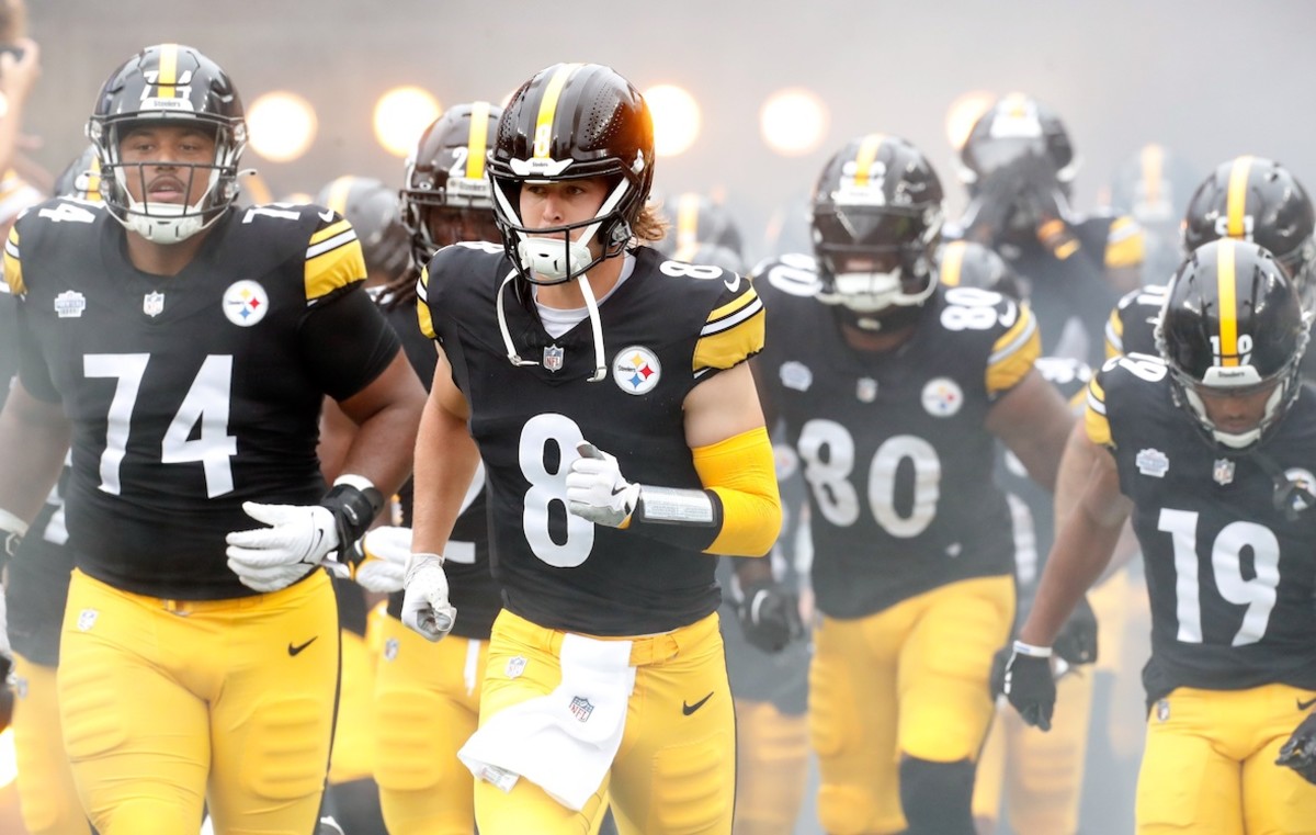 Pittsburgh Steelers Have a Quarterback Problem - Sports Illustrated ...