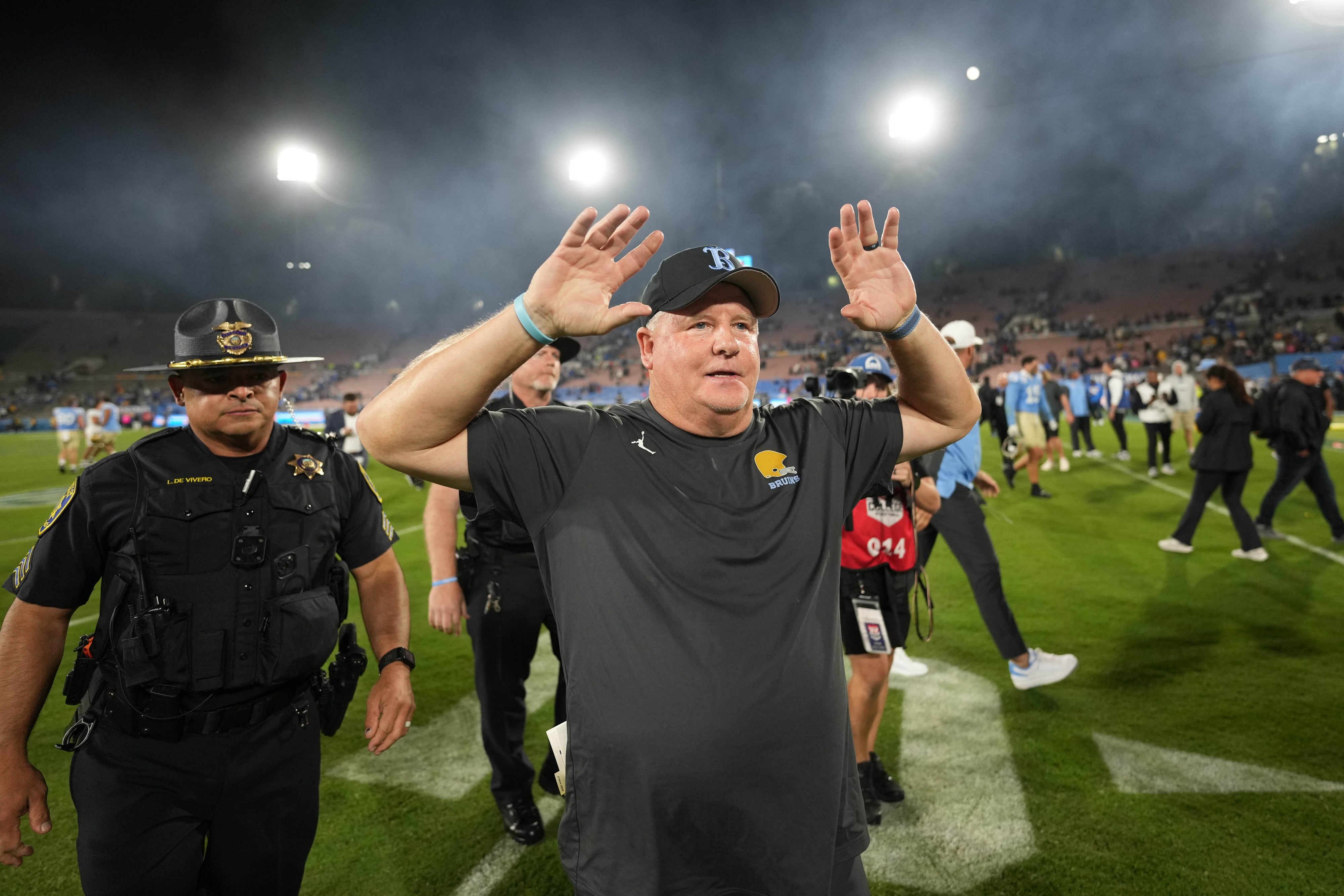 Chip Kelly May Not Be UCLA's Coach When Cal Faces Bruins - Sports ...