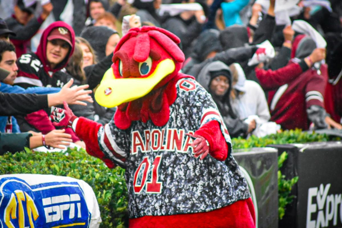 Jonathan Paylor Sets Official Visit Date with South Carolina - Sports ...