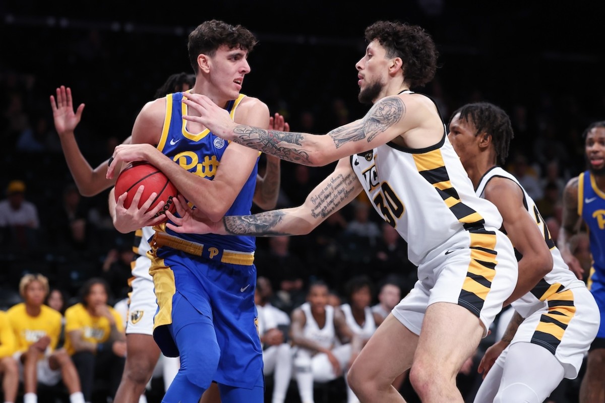 Pitt F Scores Career-High Against Jacksonville - Sports Illustrated ...