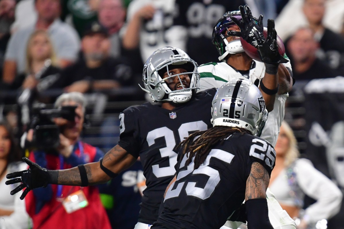 Las Vegas Raiders DB Passing Game Coordinator Jason Simmons - Sports ...