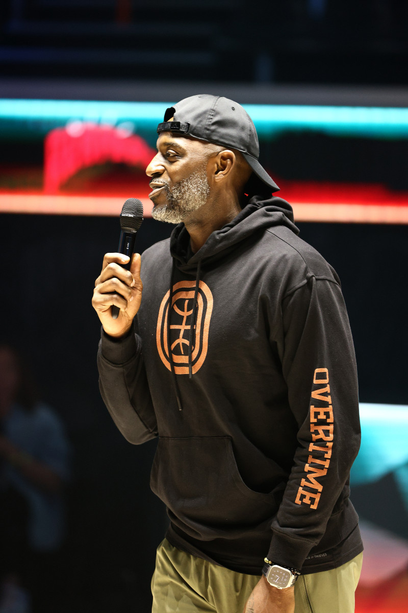 Giving Back to the Game: Damien Wilkins is Grooming Next Generation of ...