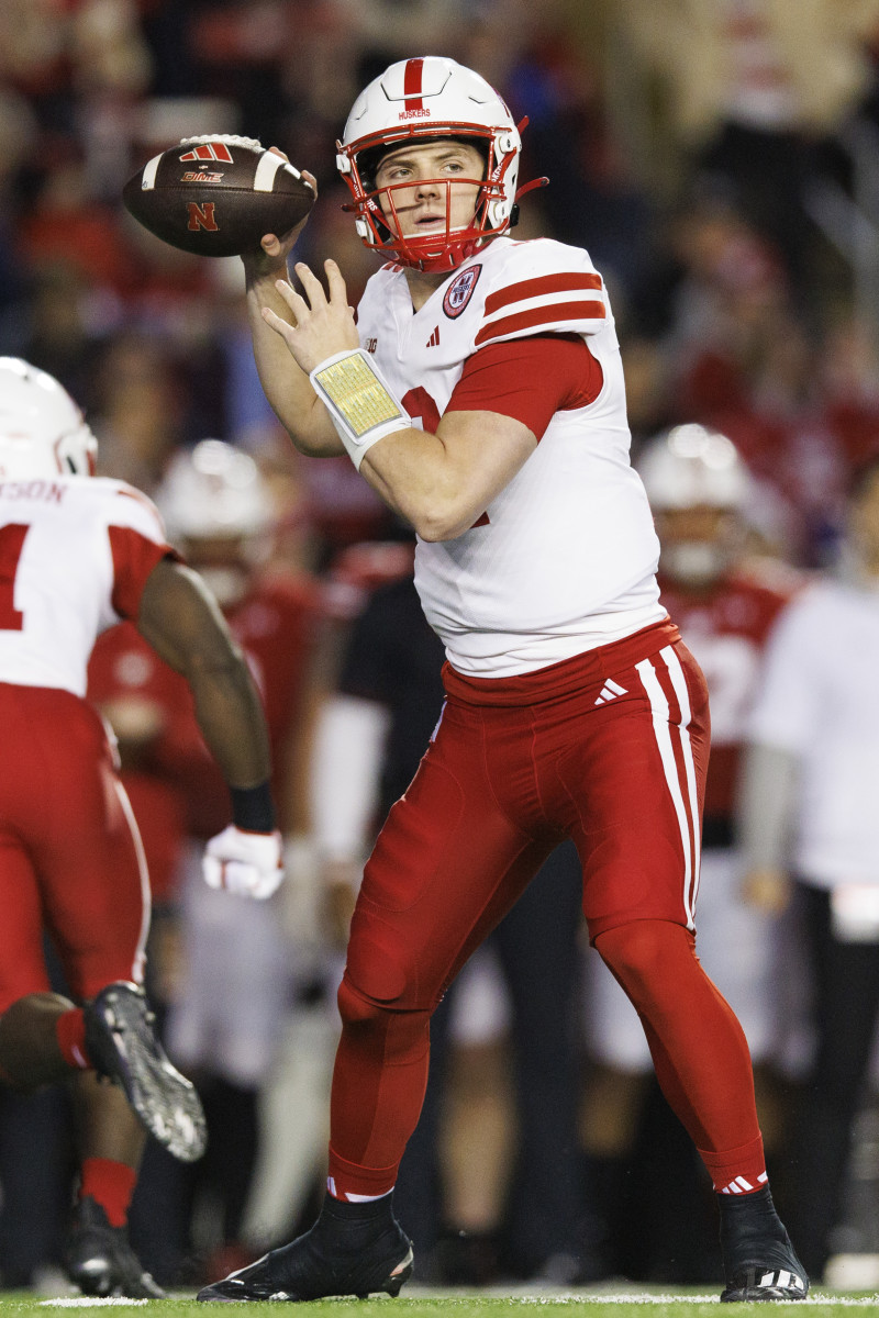 Carriker Gut Reaction: Frustration for Huskers in Madison - All Huskers