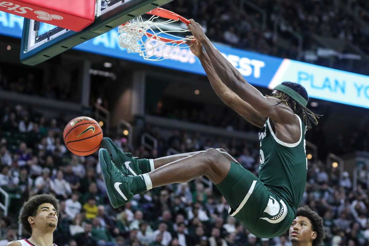 Michigan State basketball freshman Coen Carr posterizes Alcorn State ...