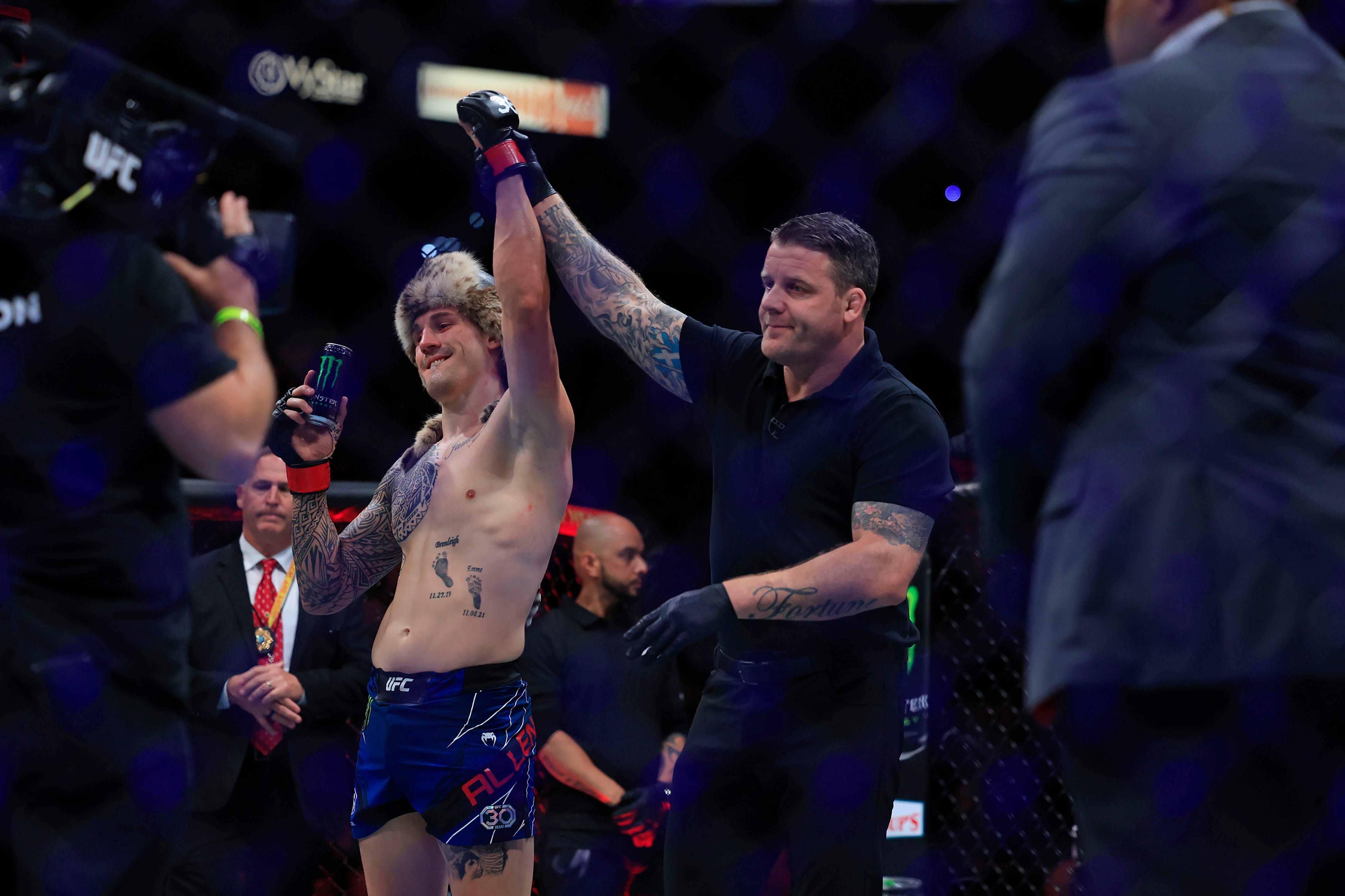 UFC Middleweight Brendan Allen Sends Blunt Message Following Sixth ...