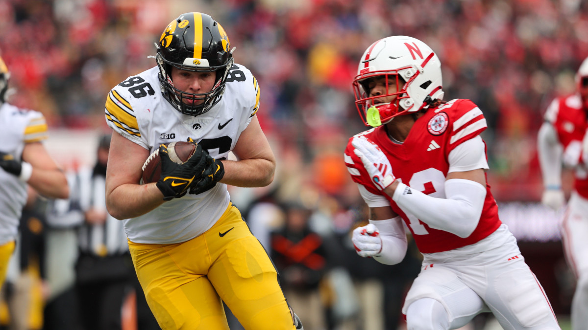 Gallery: Iowa Nips Huskers at the Wire - All Huskers