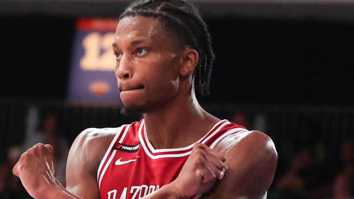 Razorbacks' big night from Mark, Mitchell to down A&M - Sports ...