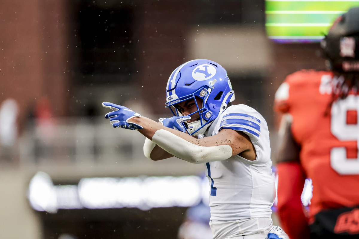 BYU Will Move Wide Receiver Keanu Hill to Tight End - BYU Cougars on ...