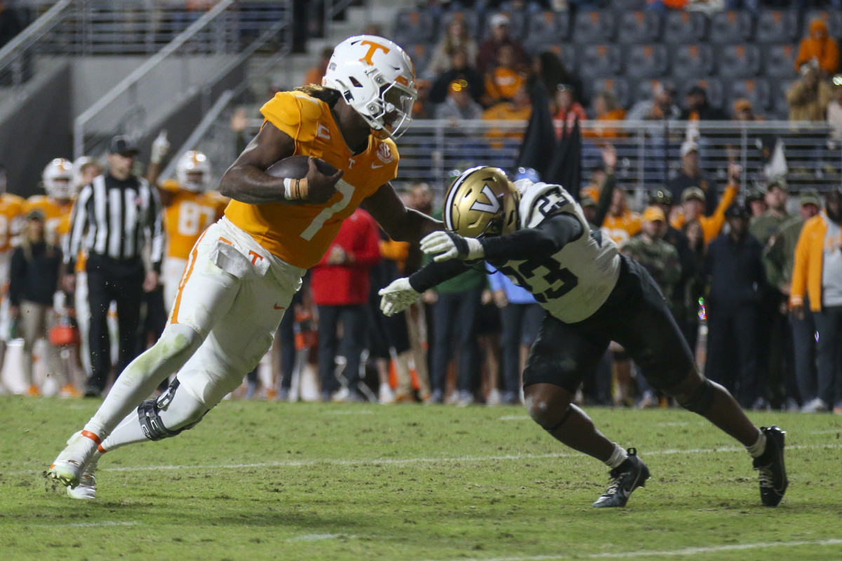 Tennessee Football Remains In College Football Playoff Poll - Sports ...
